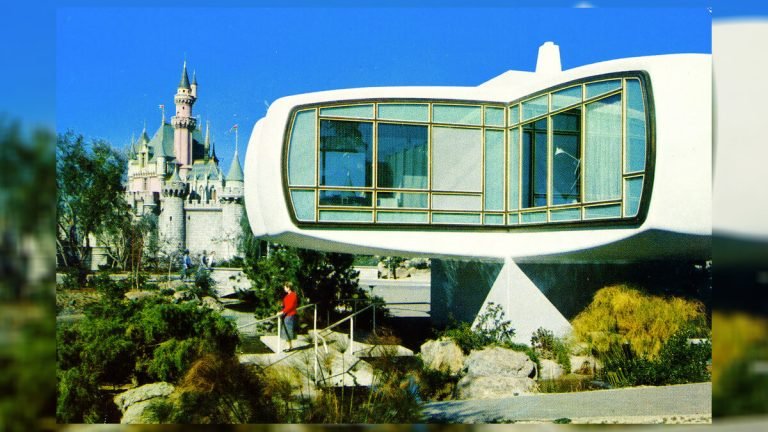 "House of the Future" - The Plastic House in Disneyland - Jim Hill Media